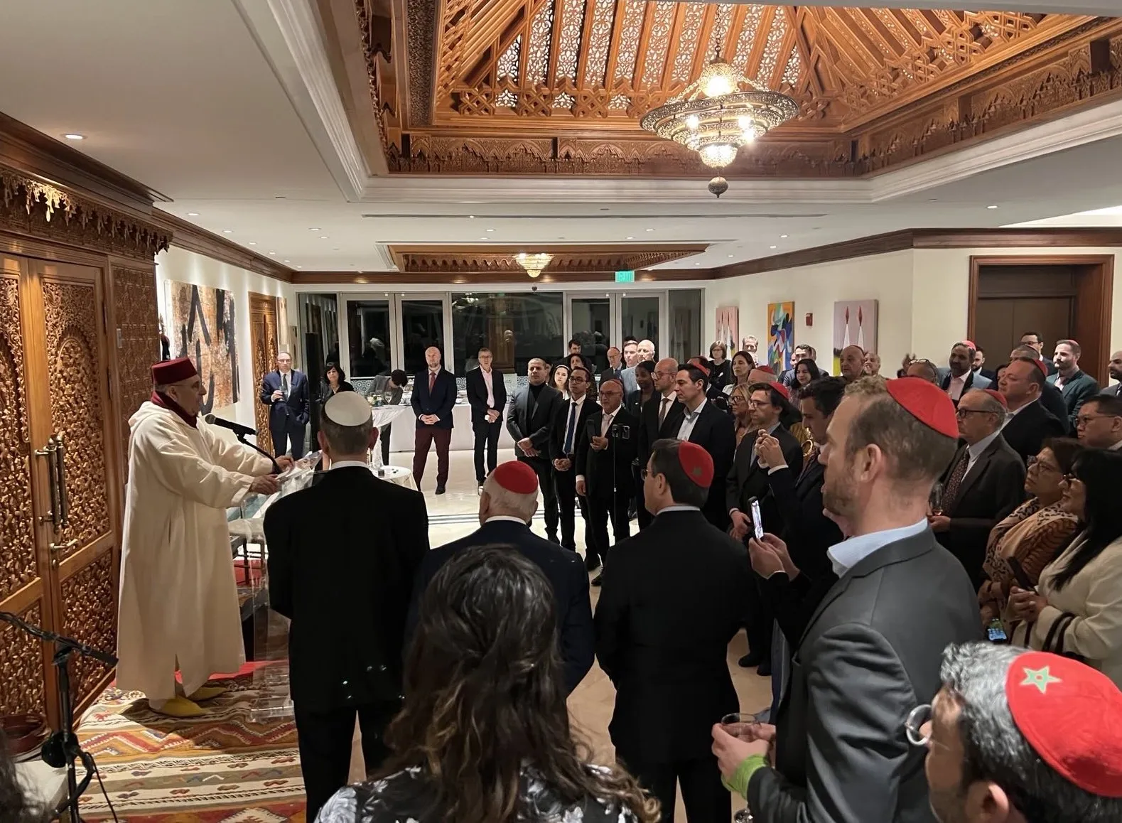 The Moroccan Embassy Celebrates with Jews the Victory of Light over ...